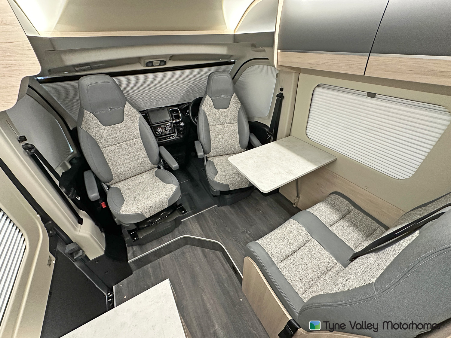 Auto-Trail Expedition 67 - Tyne Valley Motorhomes